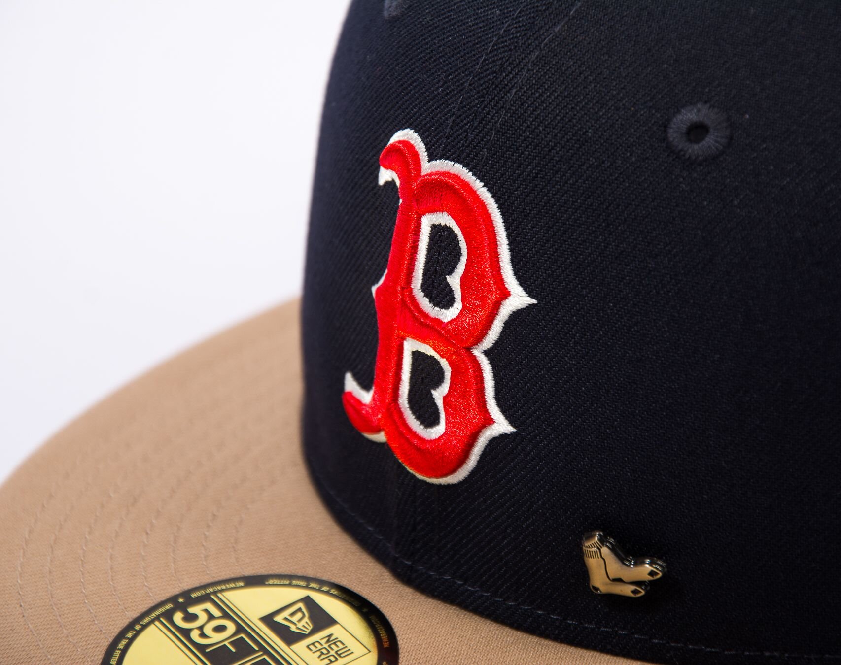 Kšiltovka New Era 59FIFTY MLB "Varsity Pin & Sidepatch" Boston Red Sox ...