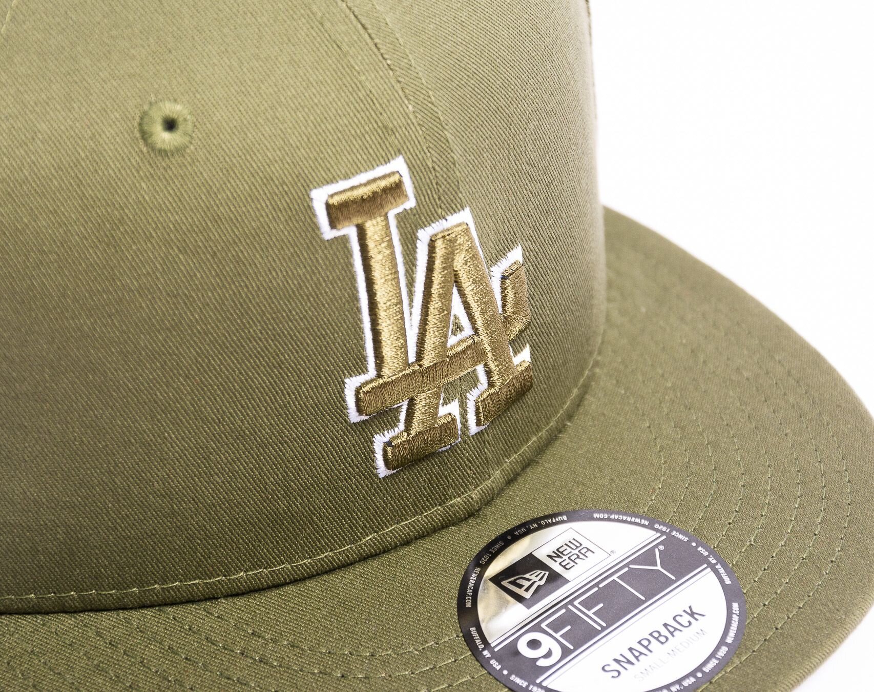 Kšiltovka New Era 9FIFTY MLB Side Patch Script Los Angeles Dodgers Olive / Dark Green - Snapbacks