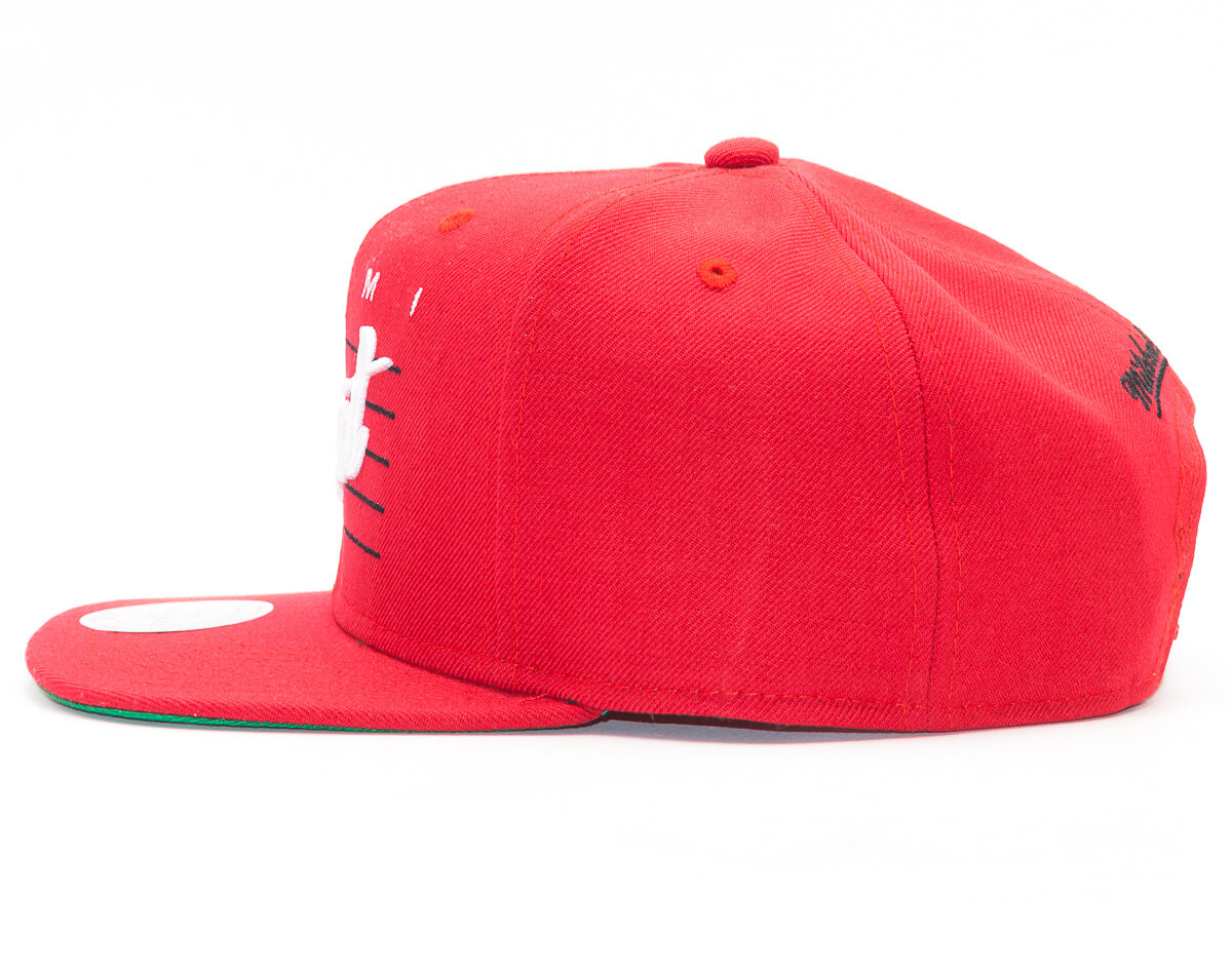 Kšiltovka Mitchell & Ness Cursive Retro Script Miami Heat Snapback ...