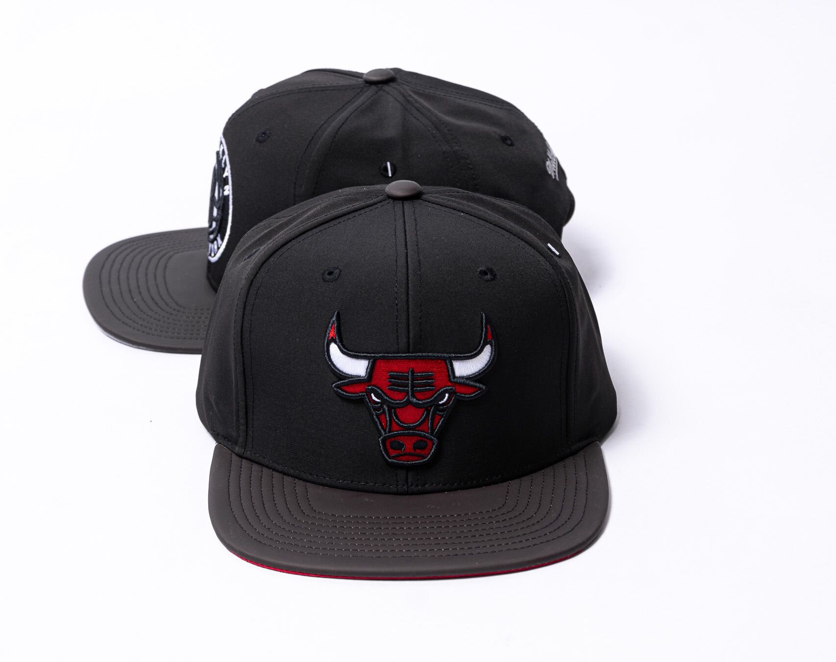 Kšiltovka Mitchell & Ness Nba Heat Up Snapback Chicago Bulls Black ...