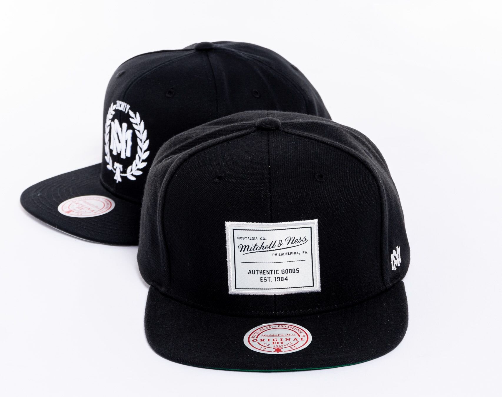 Kšiltovka Mitchell & Ness Branded Essential Snapback Black - Snapbacks