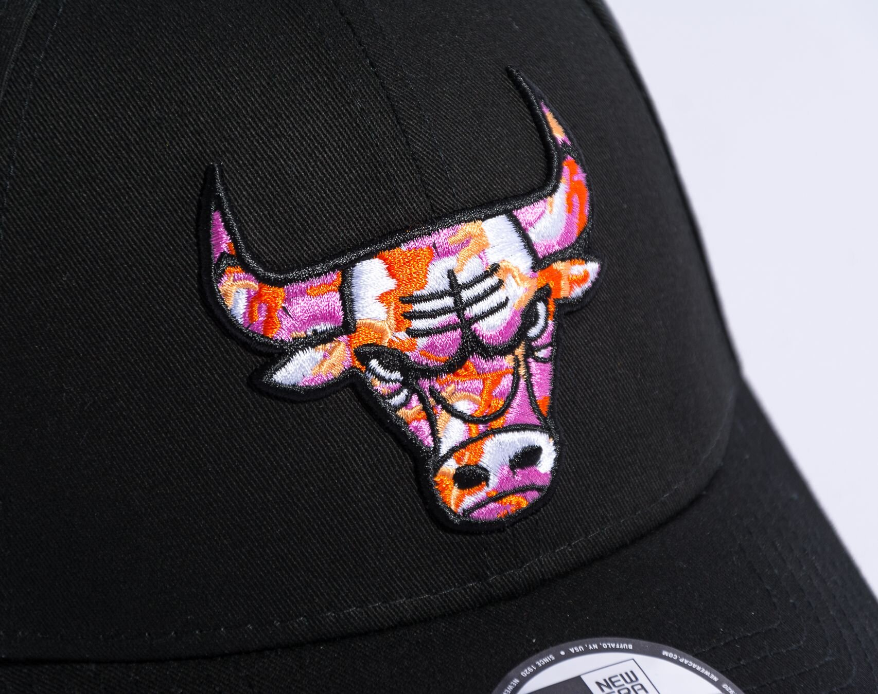 Kšiltovka New Era 9FORTY NBA Seasonal Infill Chicago Bulls Black / Wild ...