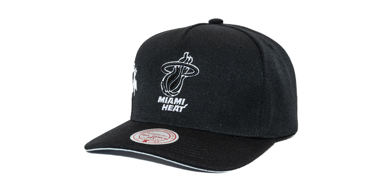 Kšiltovka Mitchell & Ness - NBA Born To Win Pro Snapback - Miami Heat ...