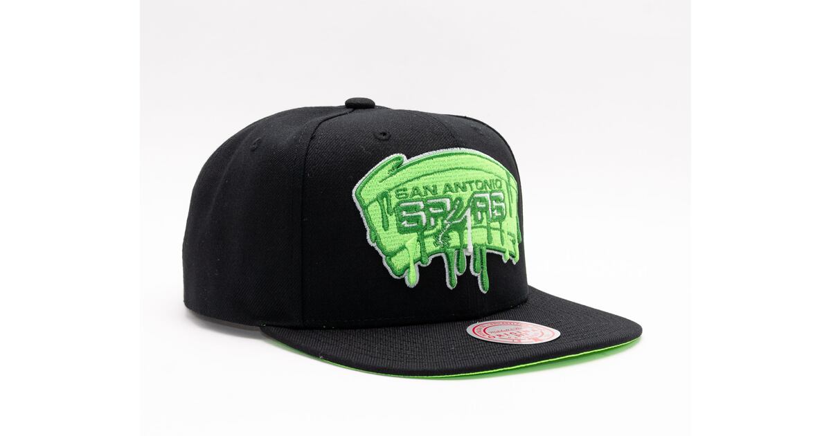 Kšiltovka Mitchell & Ness SLIME DRIP SNAPBACK HWC San Antonio Spurs ...